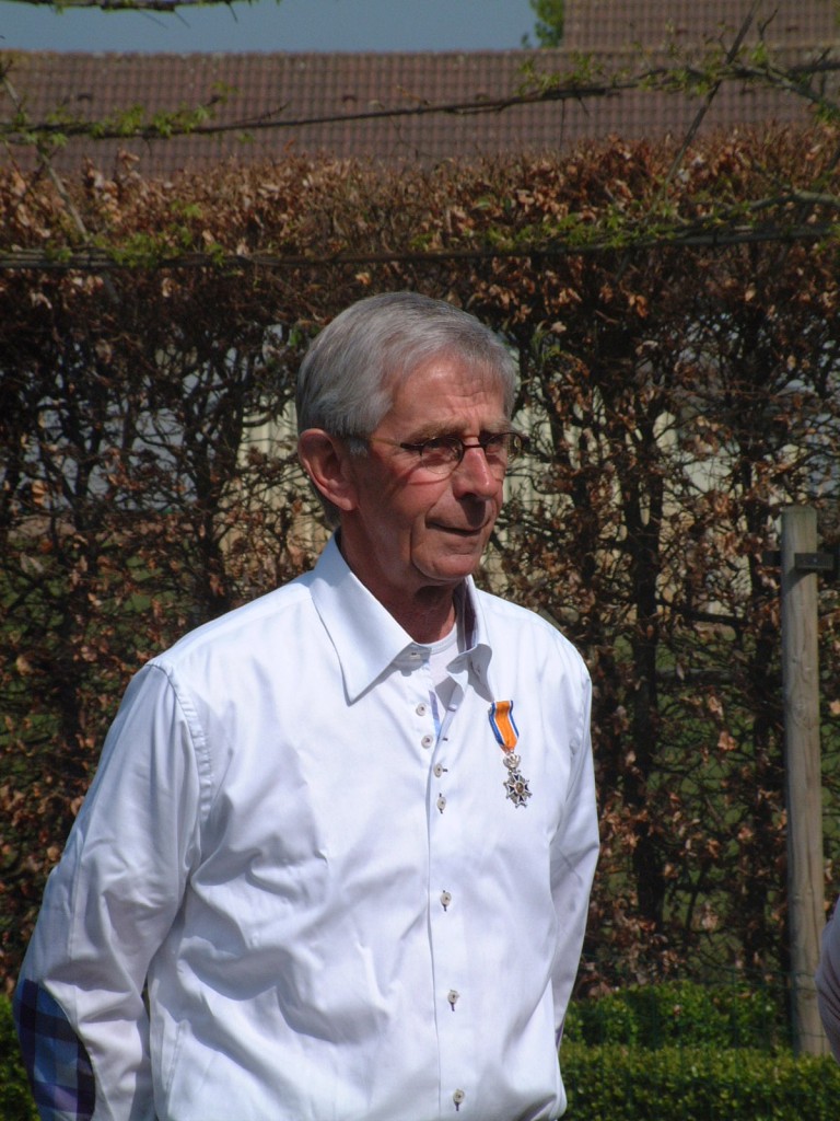 Piet Ceelen Koninklijk onderscheiden als lid in de Orde van Oranje ...